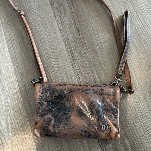 Bed Stu | Bags | Bed Stu Distressed Leather Crossbody Bag | Poshmark